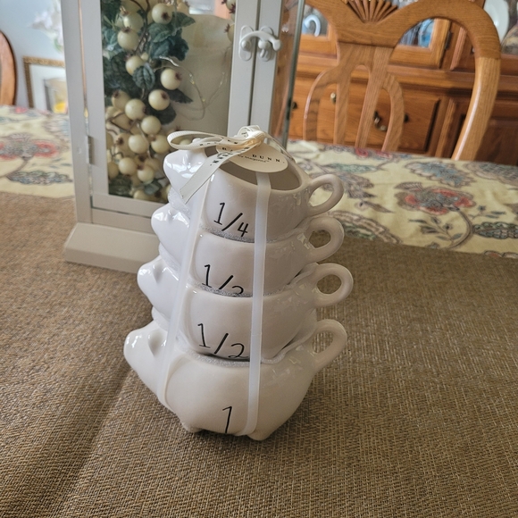 Rae Dunn | Kitchen | Rae Dunn Pig Measuring Cups New | Poshmark